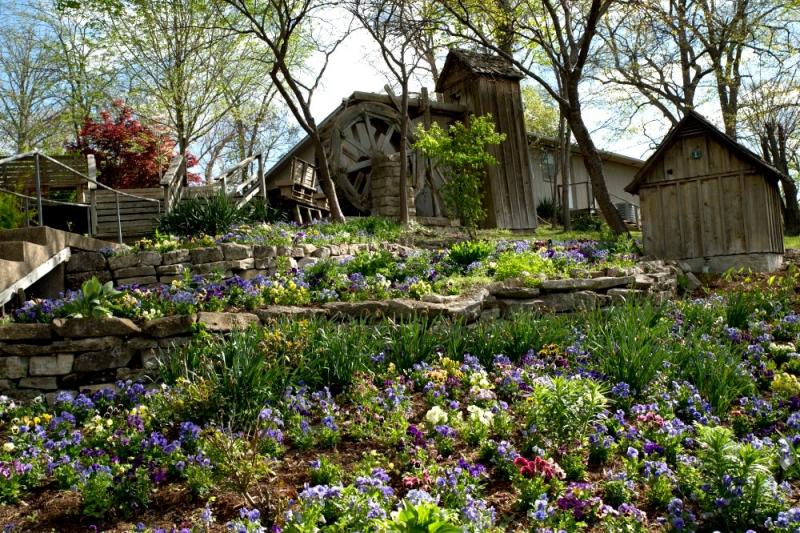 Blue Spring Heritage Center | Arkansas.com